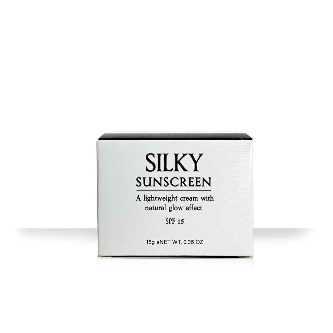 SILKY SUNSCREEN